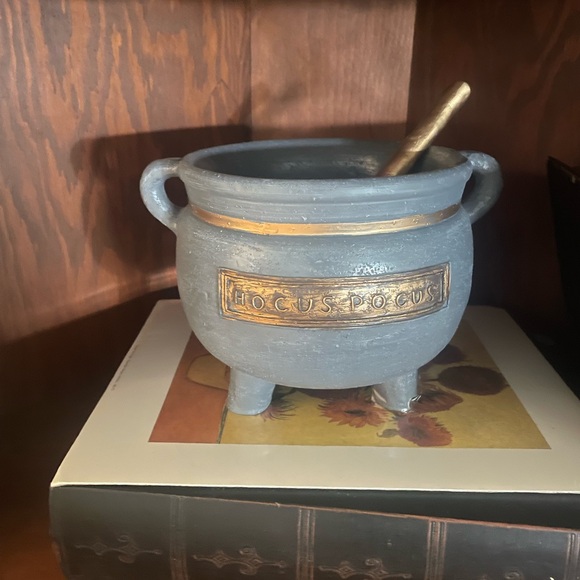 Grandinroad | Holiday | Grandin Road Hocus Pocus Serving Cauldron With ...